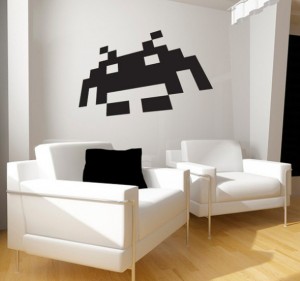 4 idéias para decorar a sala no estilo geek