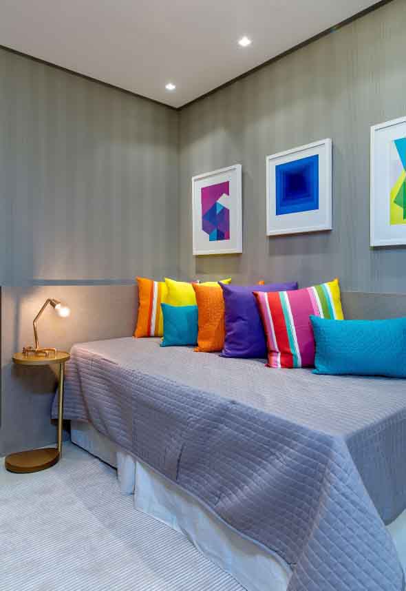 Ideias para usar almofadas coloridas na decoração