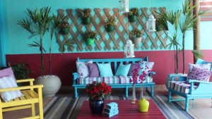 Varanda com decoração colorida - estilo e charme